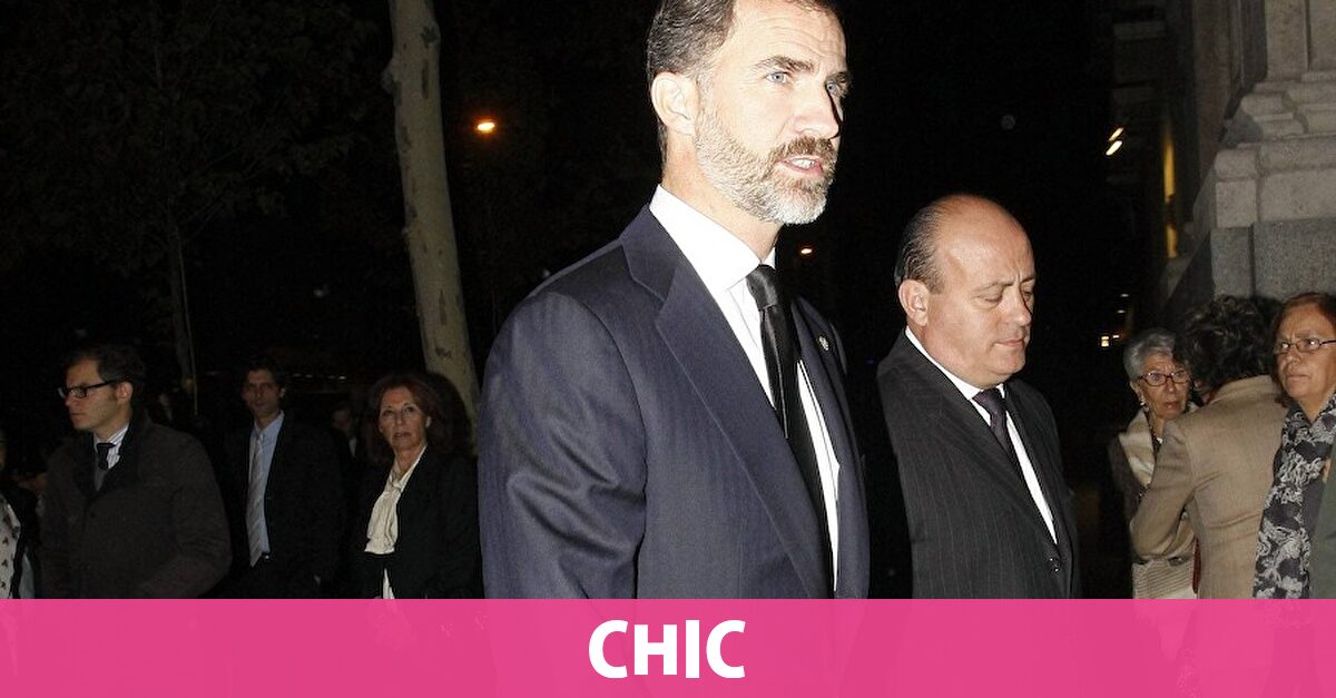 Funeral de Íñigo de Arteaga - Chic