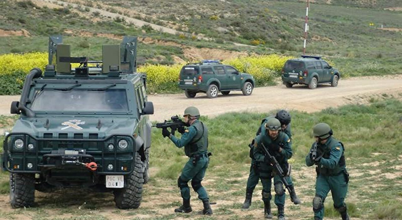 La Guardia Civil: 175 años de historia en imágenes - Libertad Digital