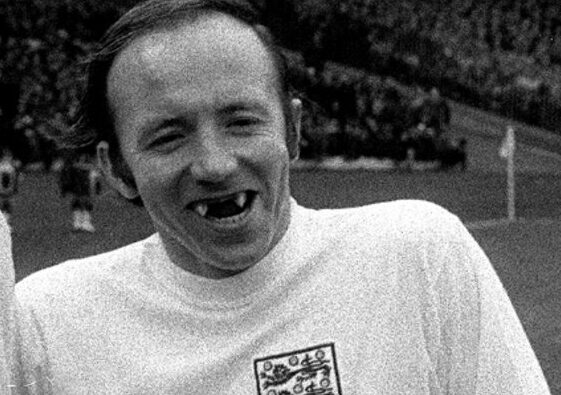 Sir Bobby, el 'gentleman' del fútbol inglés - Libertad Digital