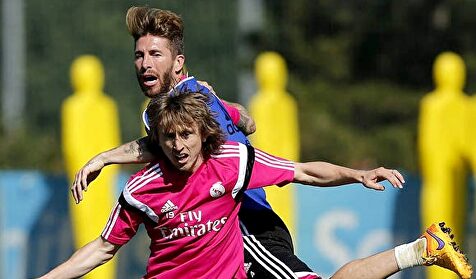 Sergio Ramos y Modric viajan a París con el resto de la expedición del ...