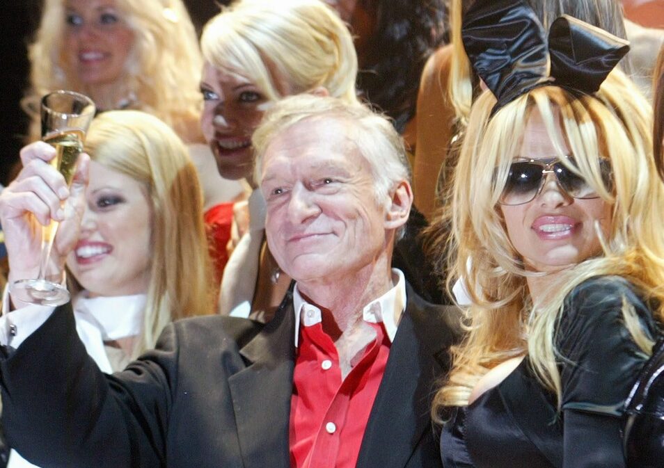 Muere Hugh Hefner, fundador de 'Playboy', a los 91 años - Chic