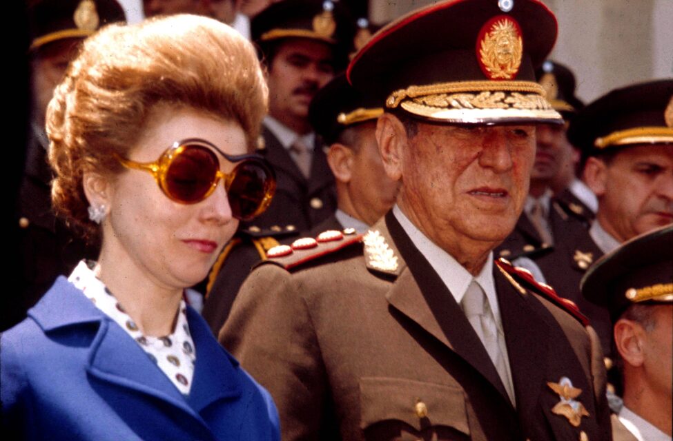 La solitaria vida de Isabel Perón en Madrid - Chic