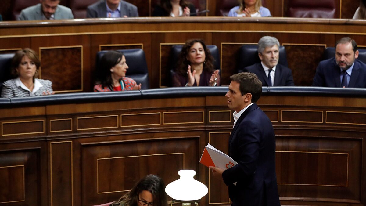 El Gobierno aviva las infundadas sombras periodísticas sobre el ...