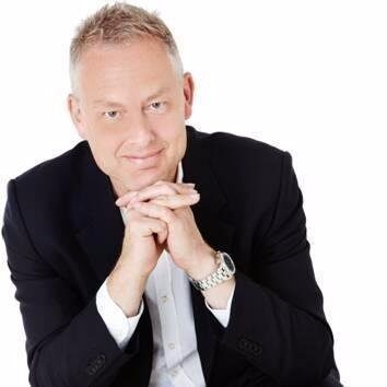 Simon Manley; embajador británico en España ha estado en nuestros ...