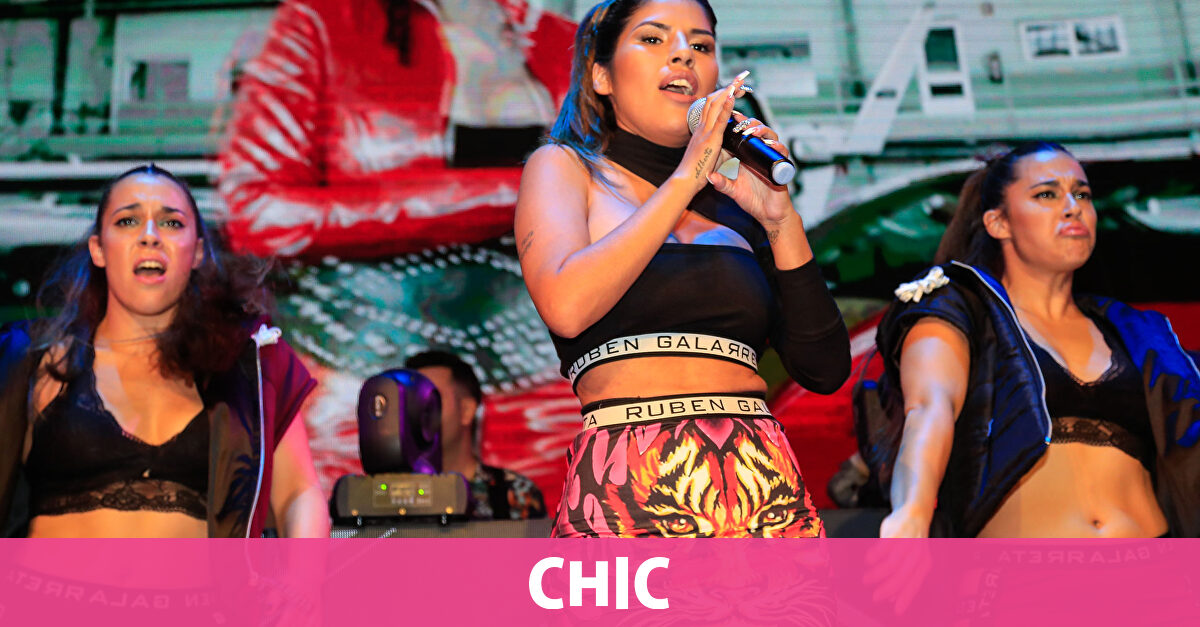 Así fue la primera actuación en directo de Chabelita Pantoja - Chic