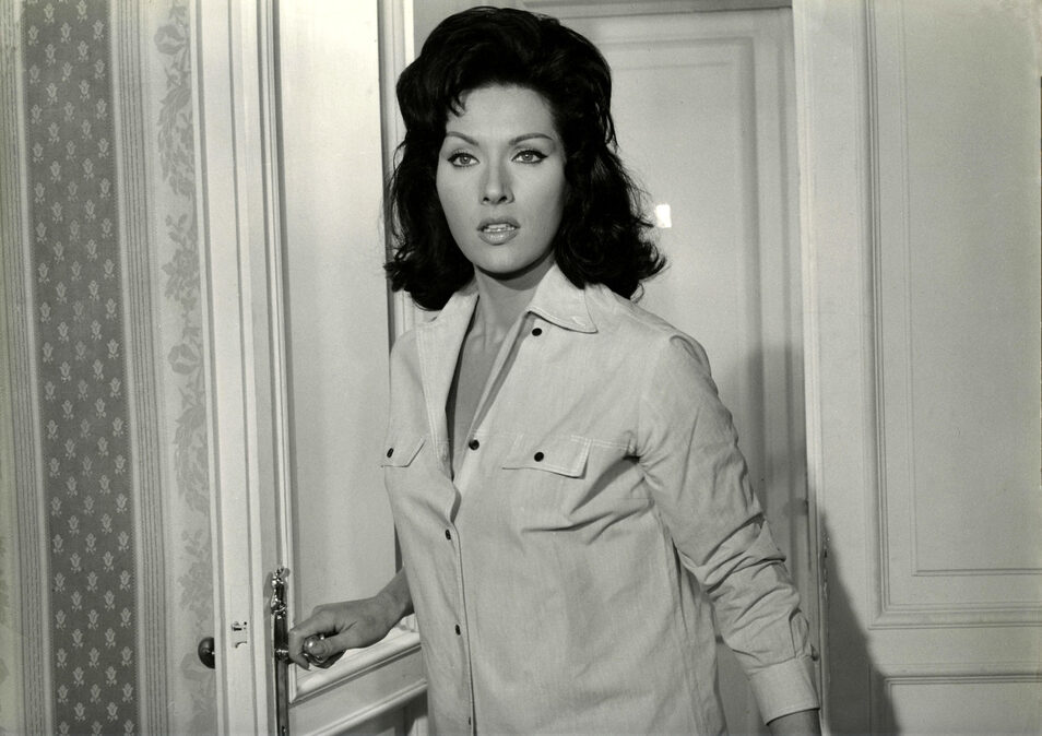 Helga Liné: la diosa del cine de terror y del destape