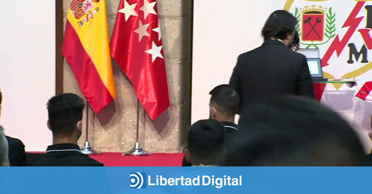 Ayuso recibe al Rayo Vallecano tras subir a Primera