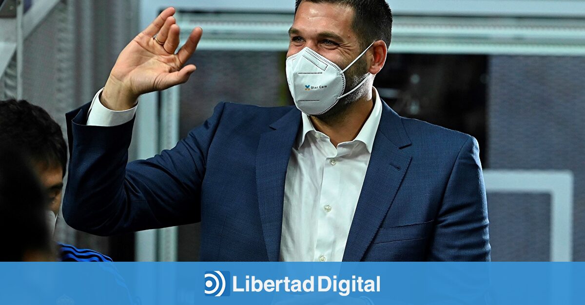 Felipe Reyes, homenajeado en el minuto 9 del Clásico