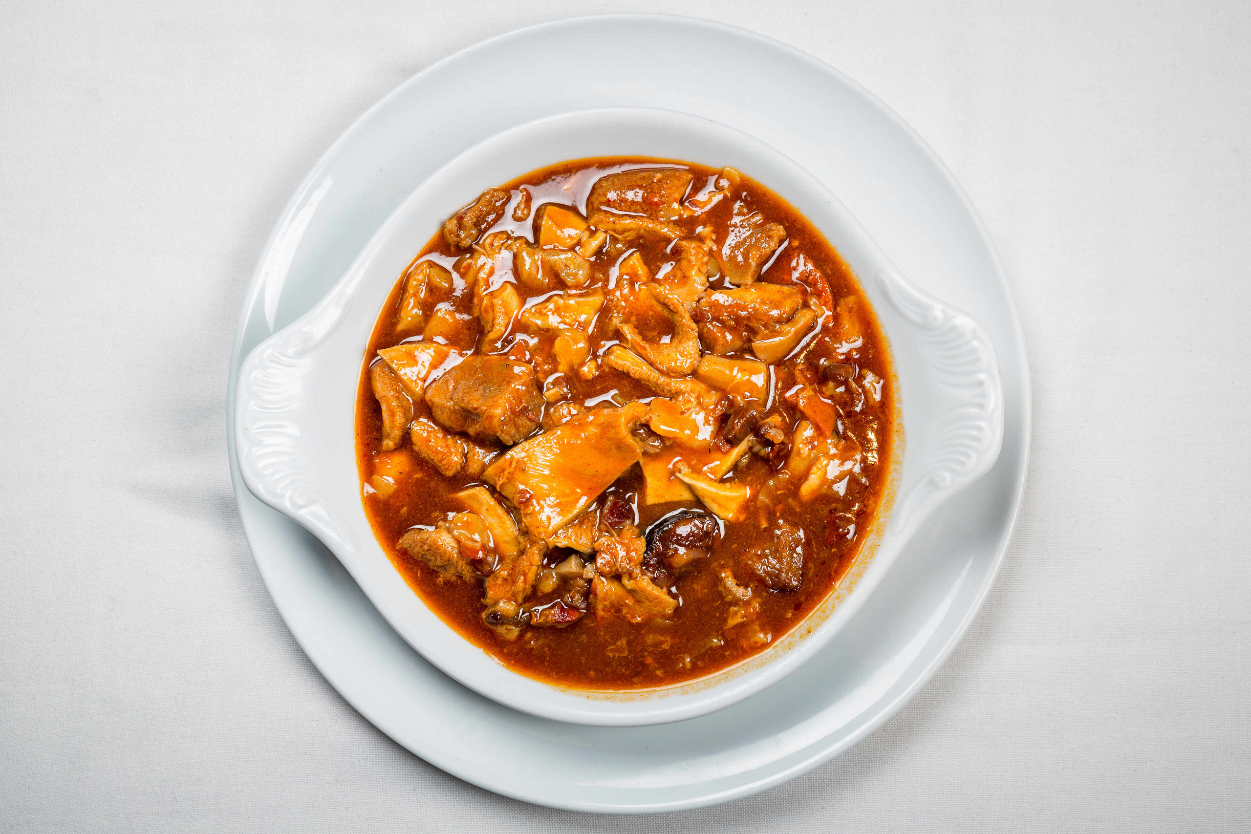 Hevia, sabor y tradición se dan la mano en este templo gastronómico - Chic