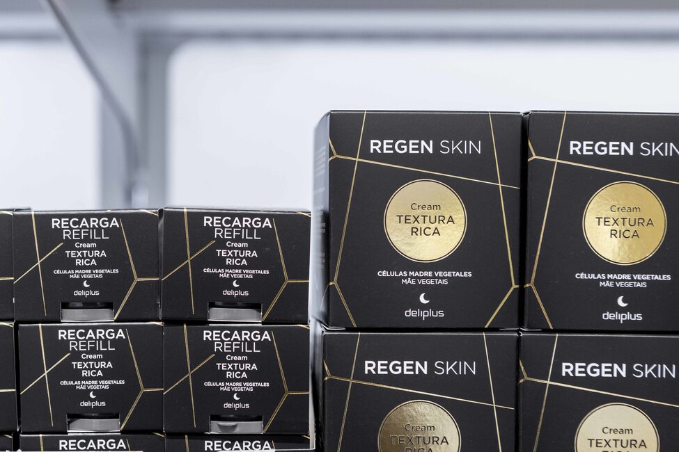 Mercadona presenta la línea facial Regen Skin para retrasar el ...