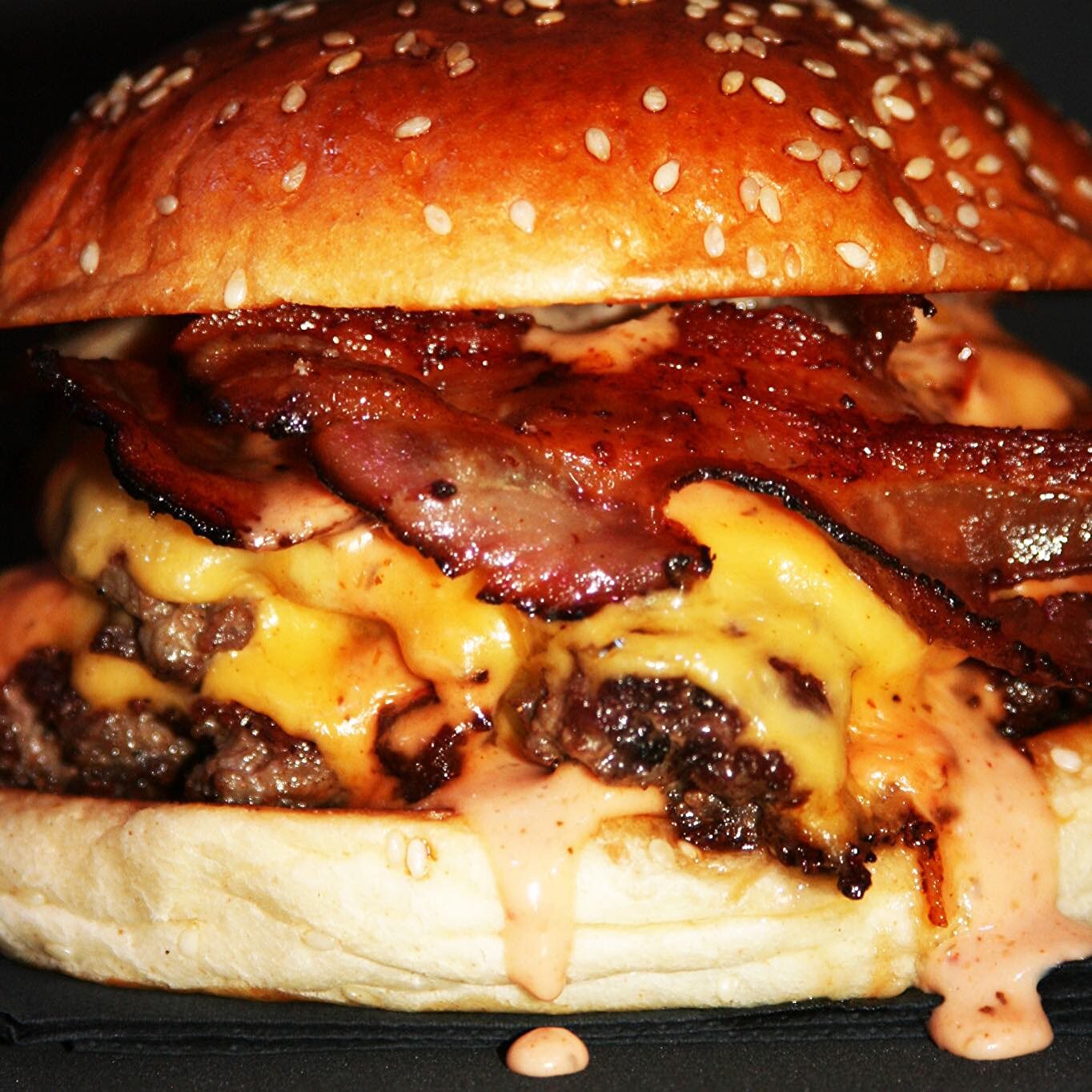 Kilómetro Cero: Los secretos de Junk Burger, la mejor hamburguesa de ...