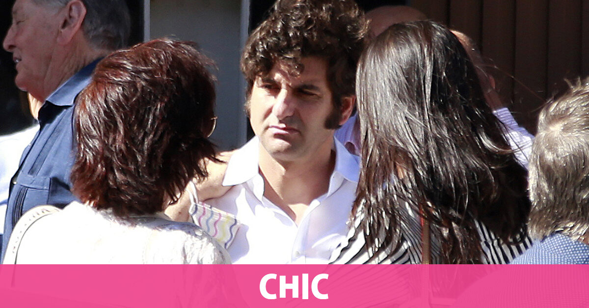 Morante de la Puebla enterró a su padre totalmente derrumbado - Chic