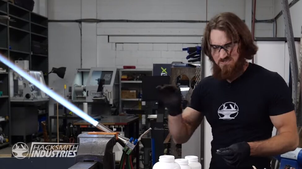 Alex Burkan y James Hobson, los dos youtubers que han creado el primer ...