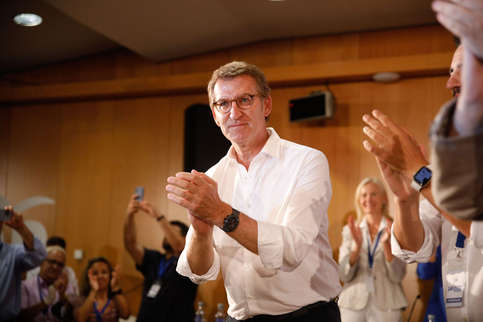 El Pp Arrebataría 380 000 Votos Al Psoe Para Ganar Las Elecciones Vox