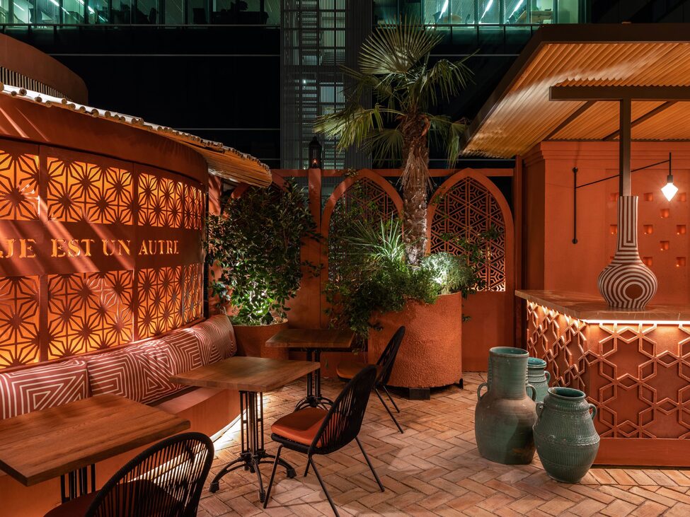 Nômadâ, el oasis de la gastronomía árabe dentro de una jaima de lujo - Chic