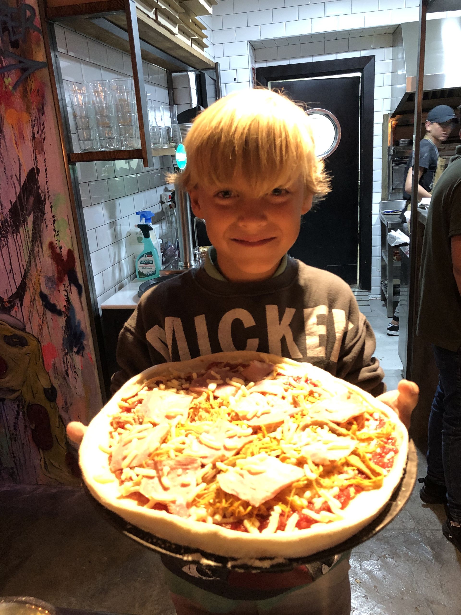 Haz tus pizzas como un auténtico pizzero en Bizzo! - Chic