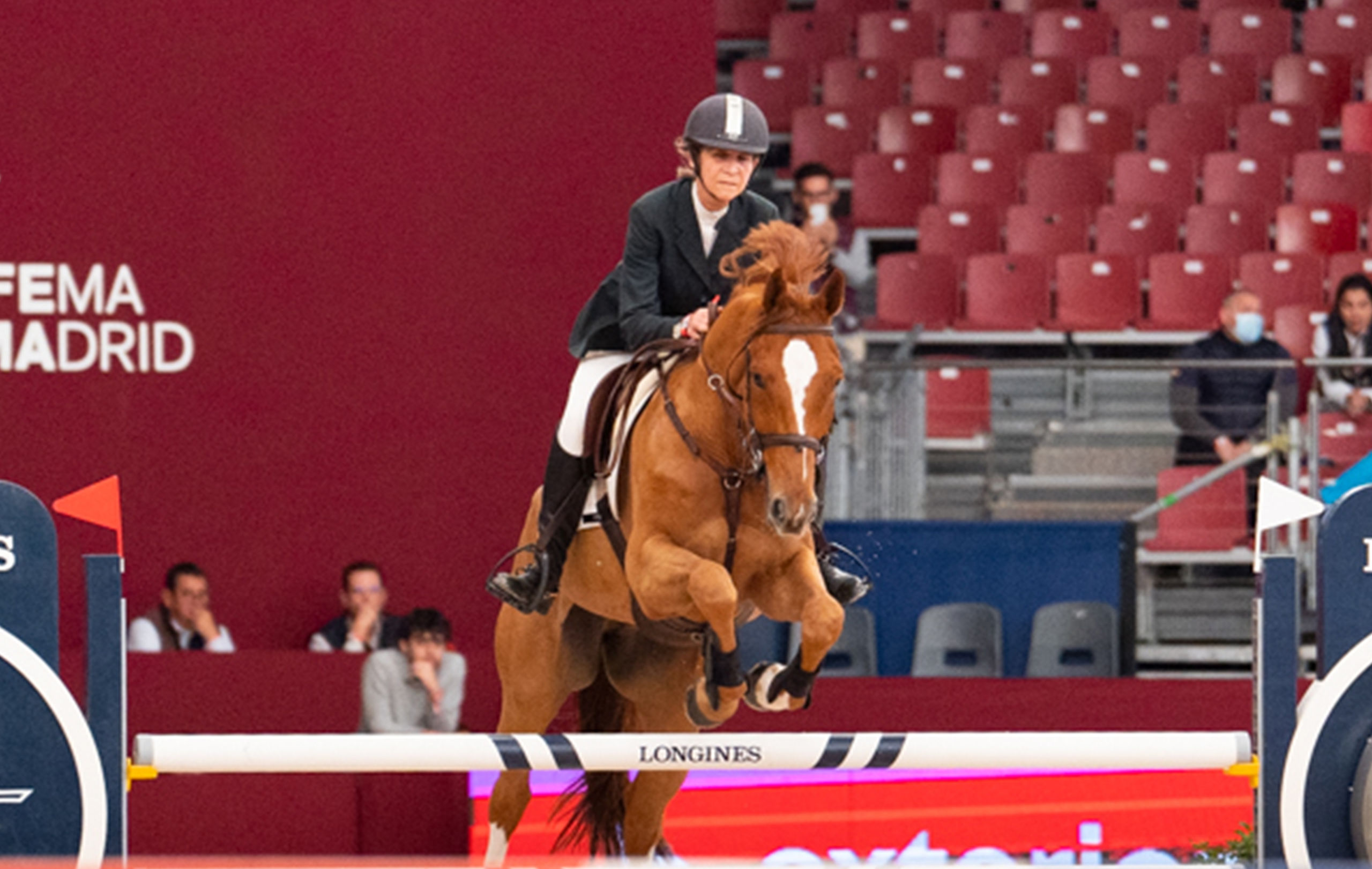 La aparatosa caída del caballo de la infanta Cristina