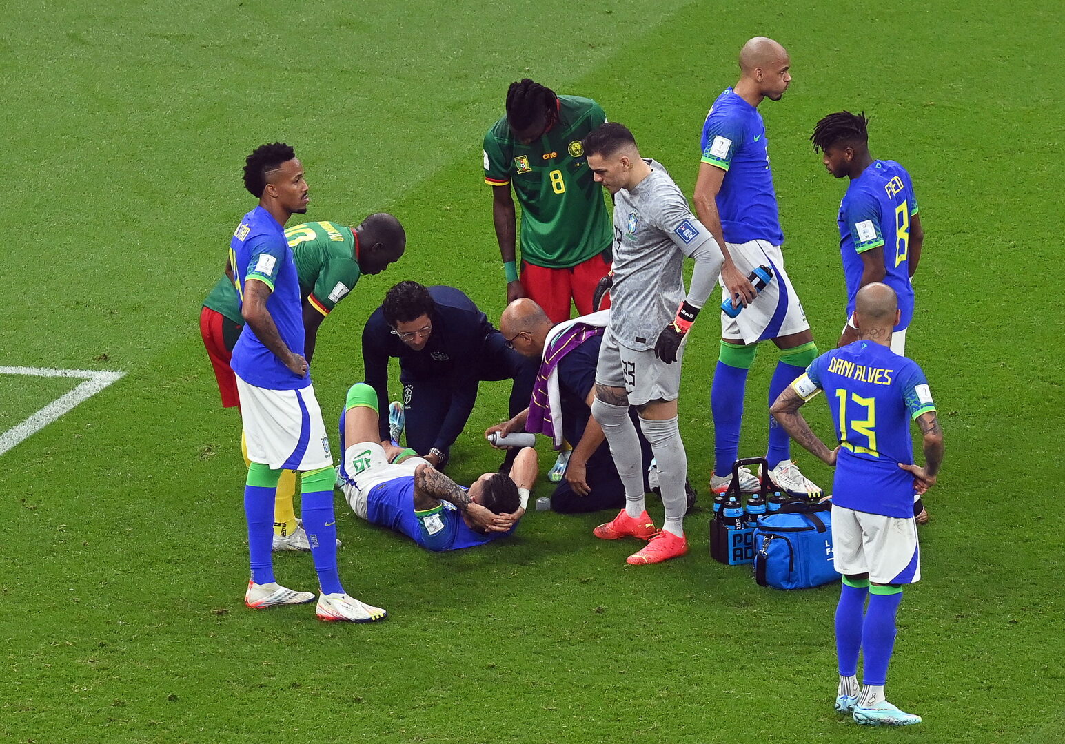 Gabriel Jesús Y Telles Se Pierden El Mundial Con Brasil