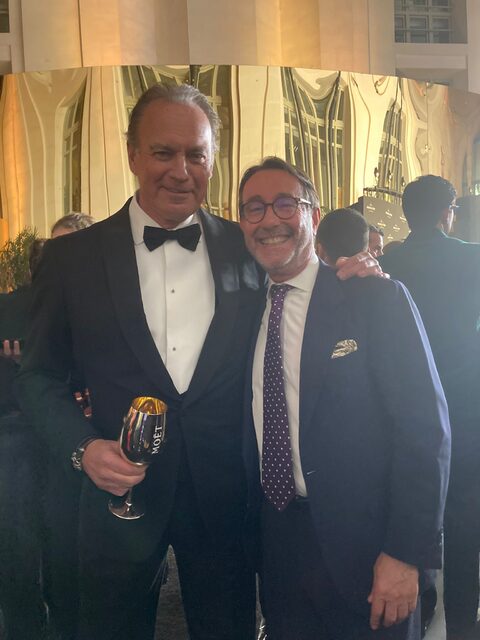 Bertín Osborne, encantado con su nuevo look - Carlos Pérez Gimeno - Chic