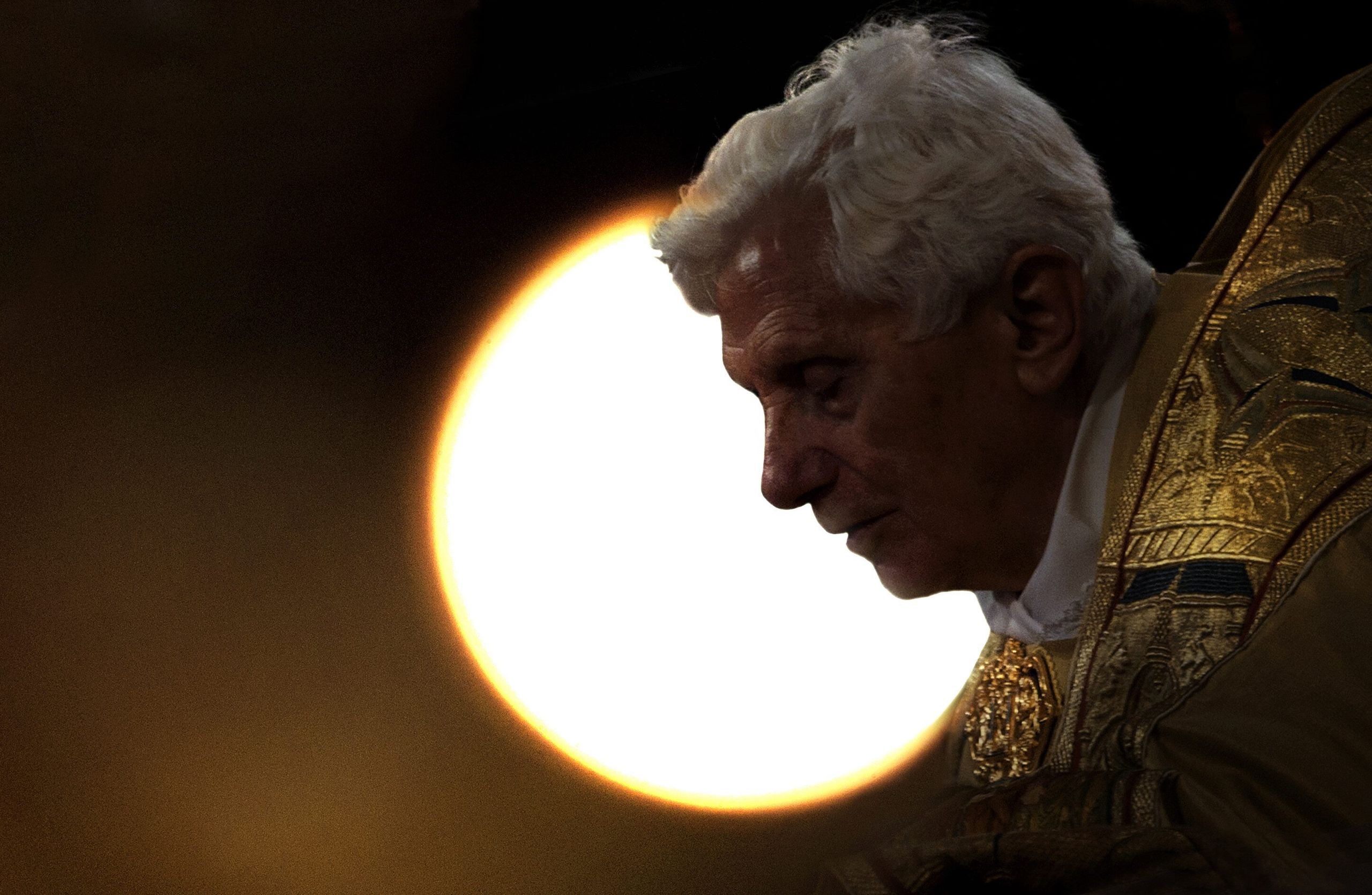 La vida de Benedicto XVI en imágenes - Libertad Digital