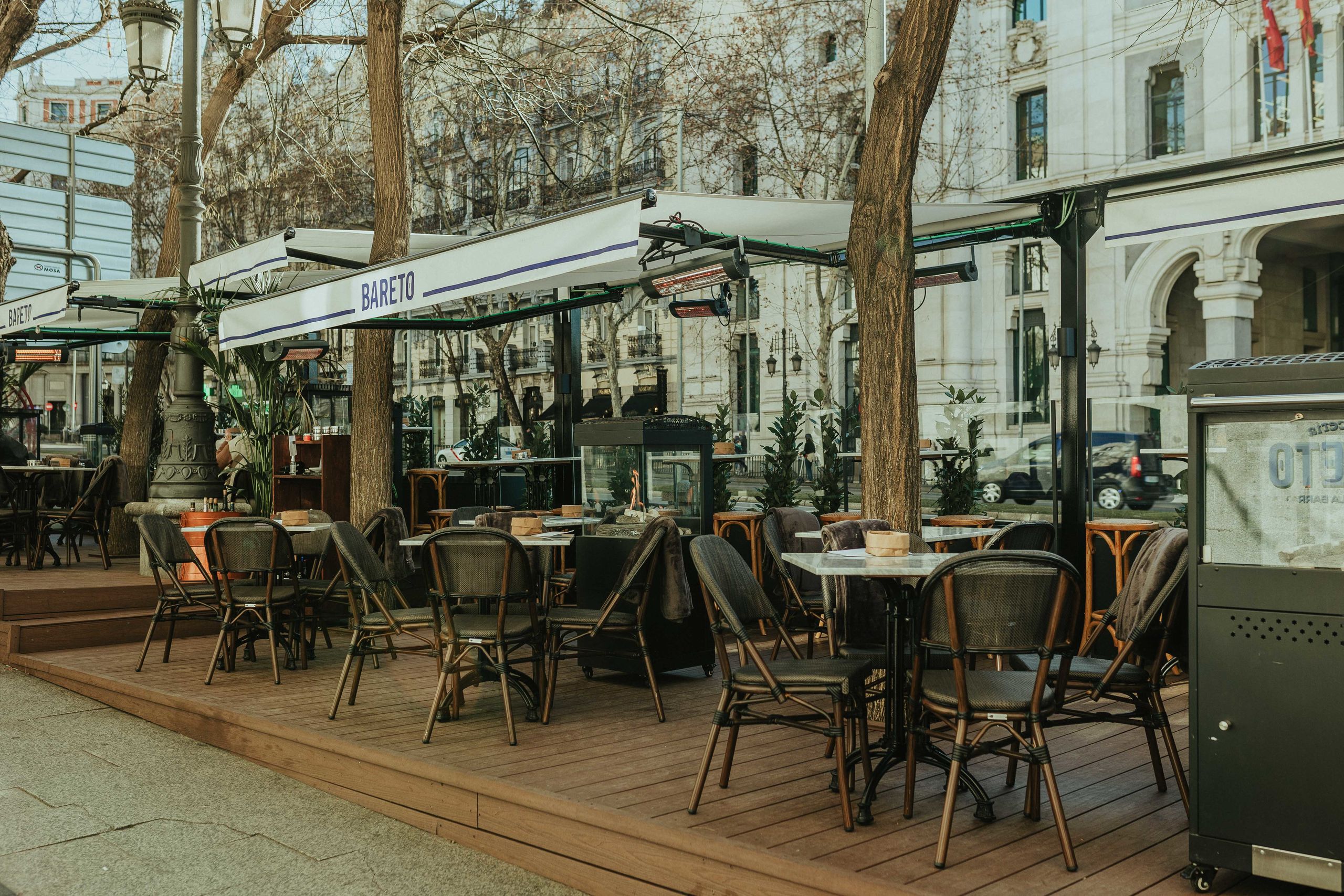 Bareto es cerveza fría y tapas en un local histórico - Chic