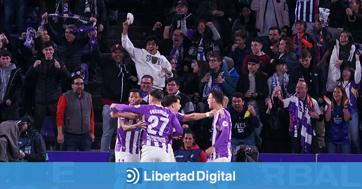 El Valladolid supera al Barça y aviva la pelea por el descenso
