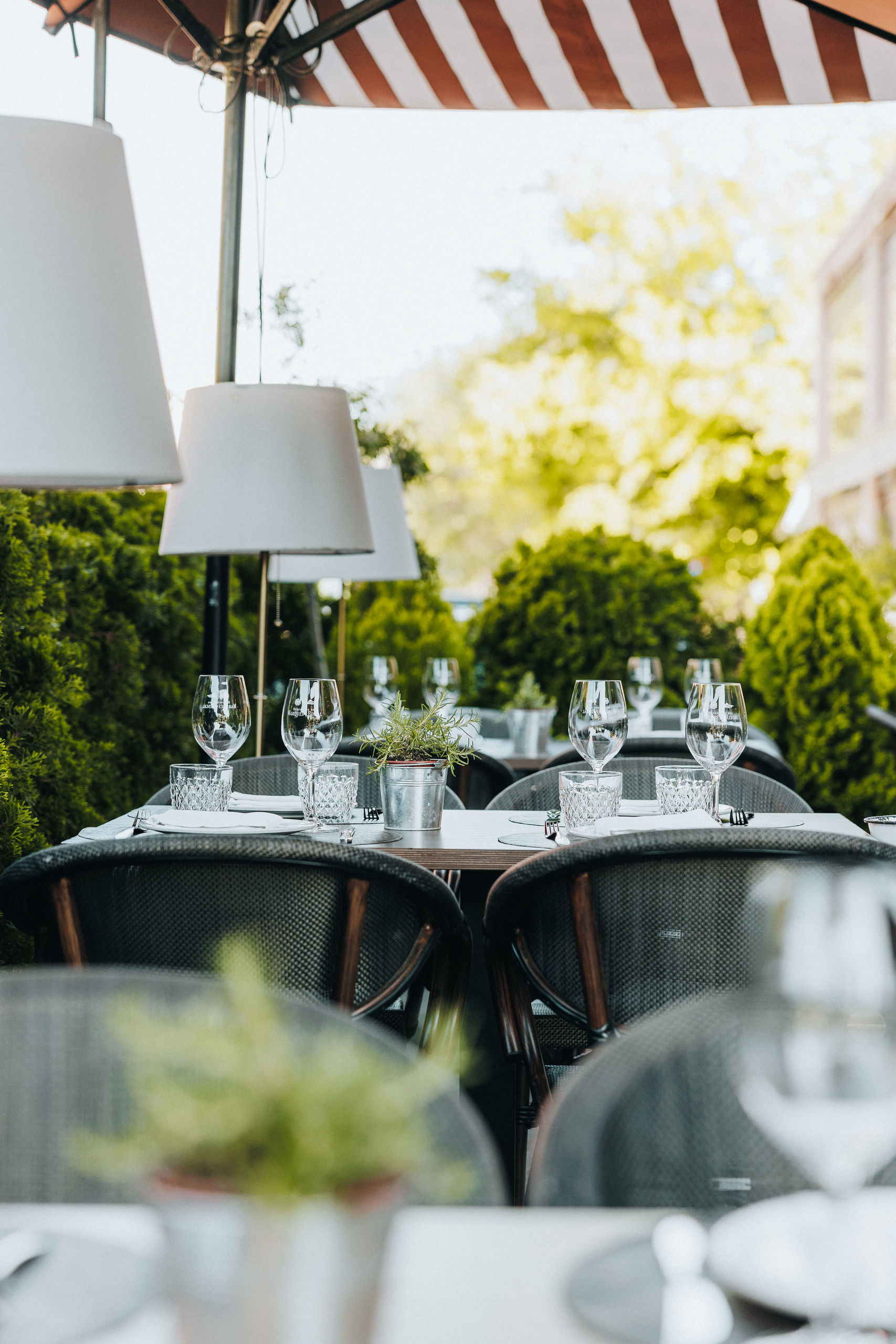 Barbillón, buena cocina con ambientazo en un restaurante que sigue de ...