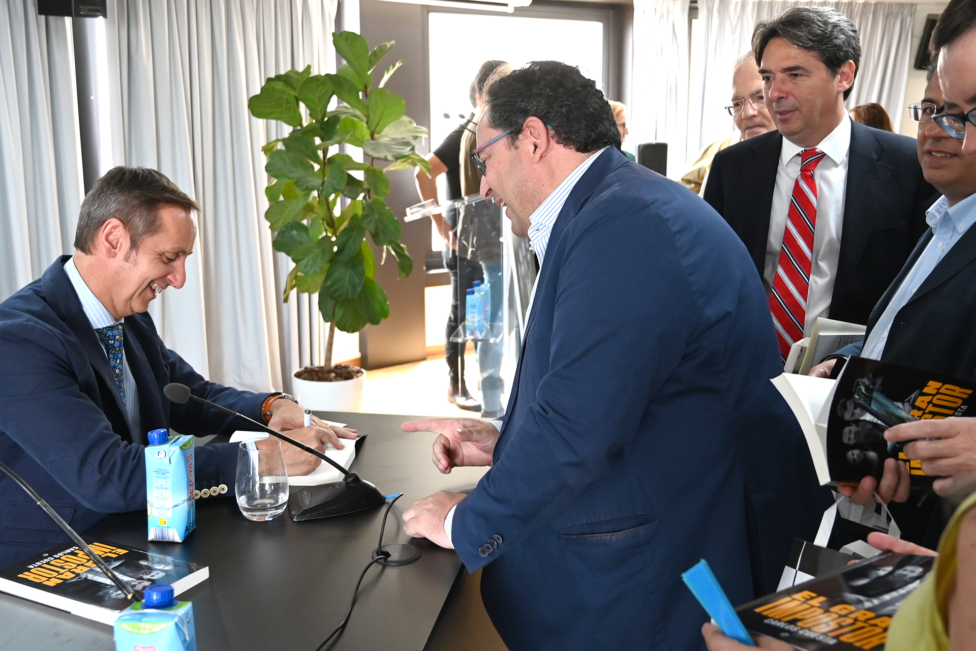 Así ha sido la presentación de 'El Gran Impostor' de Carlos Cuesta ...