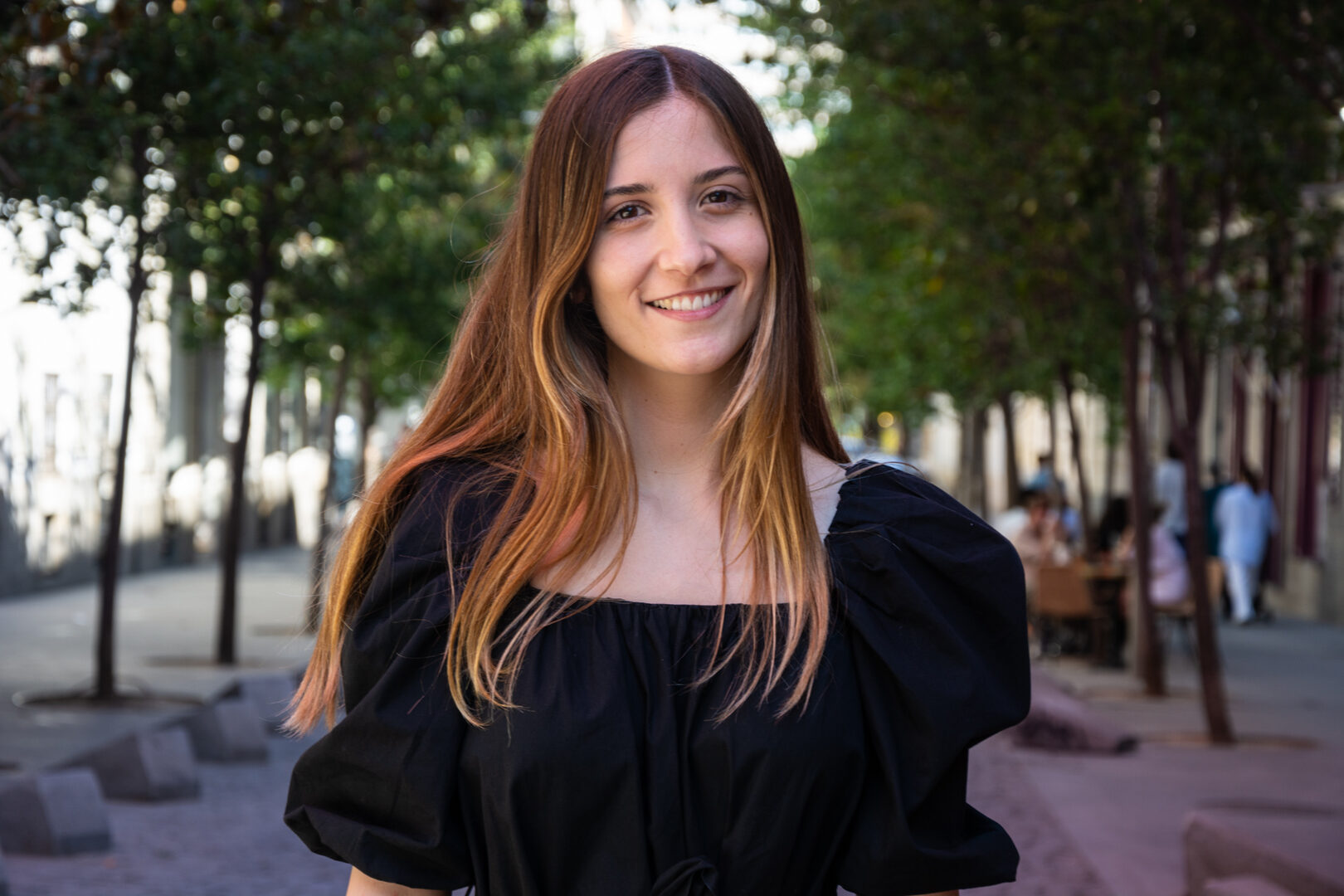 Júlia Calvet: "Nos están comiendo la cabeza con ideas banales para ...