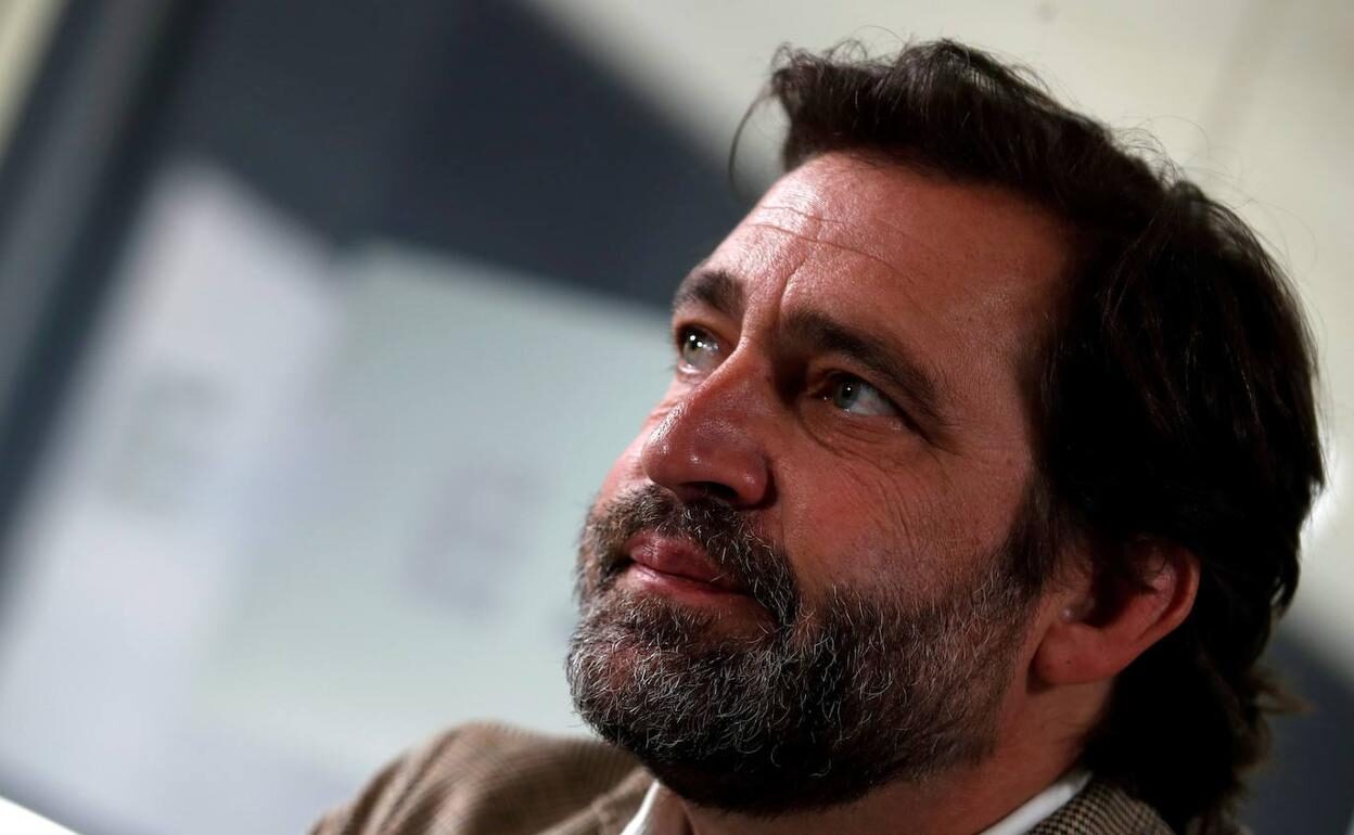 El clan de Barroso, jefe de Pepa Bueno y asesor de Sánchez, llevaba la ...