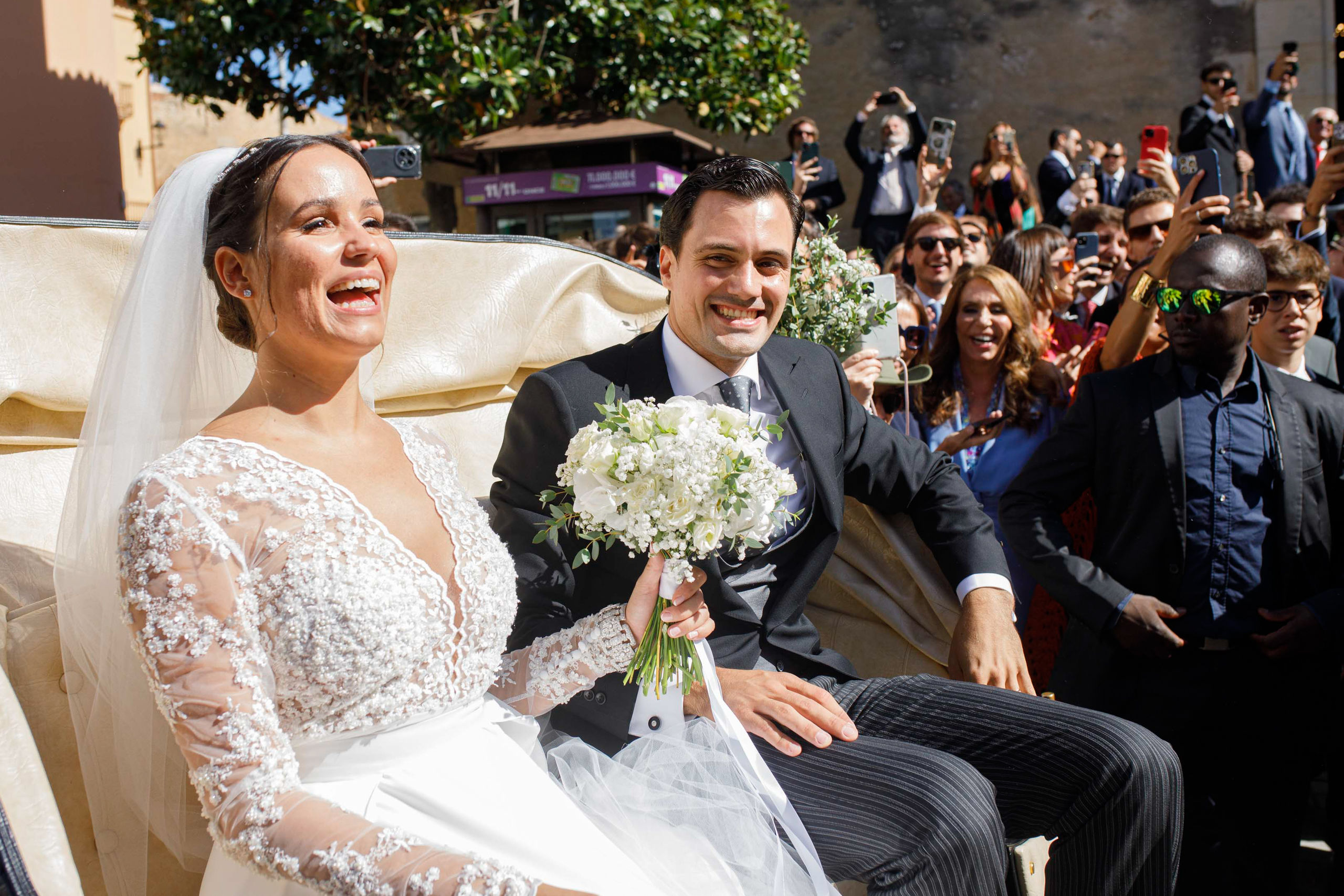 Todas las imágenes de la emotiva boda de Carolina Monje, ex novia de ...