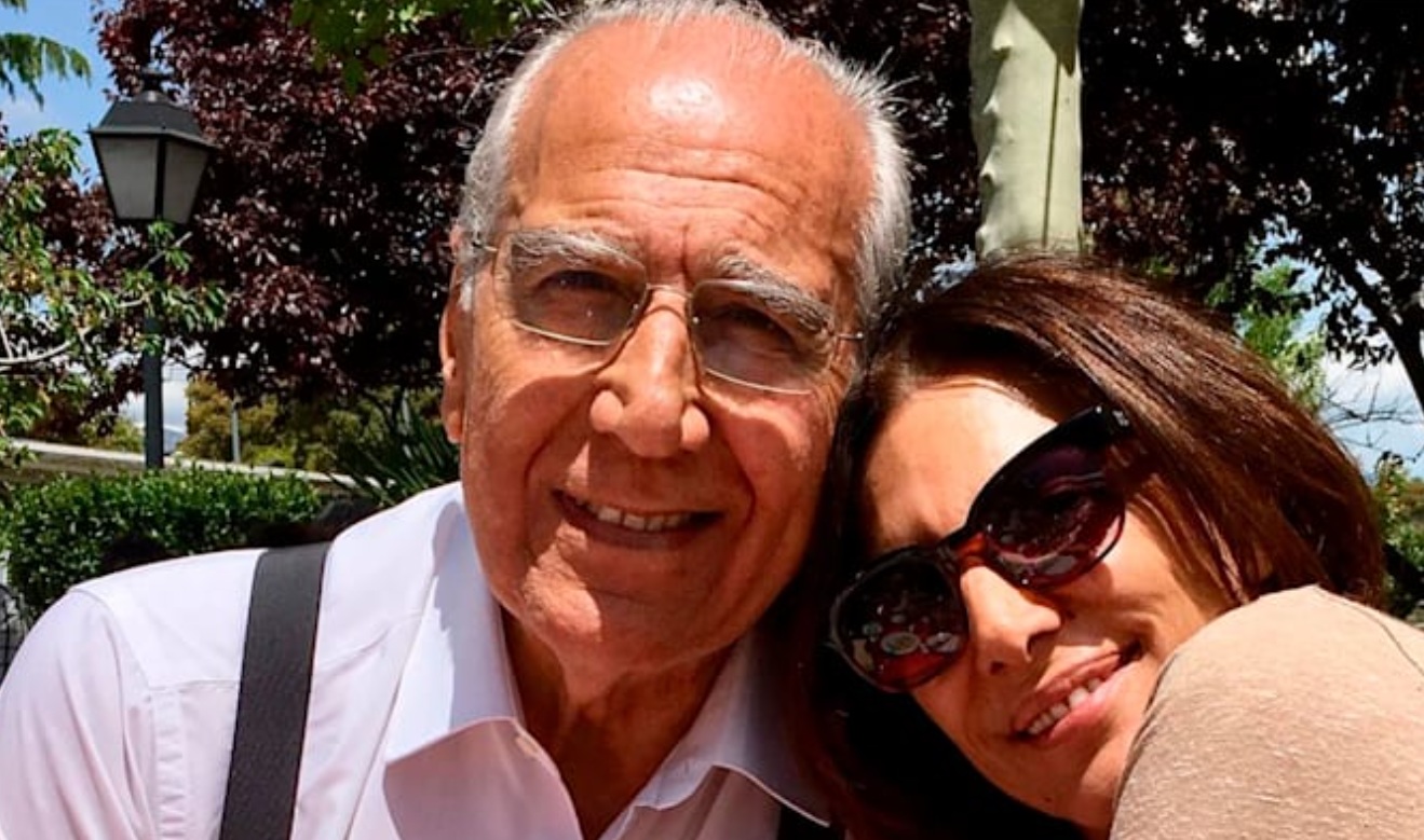 Familiares y amigos dan el último adiós a Curro Vega, padre de Pastora ...