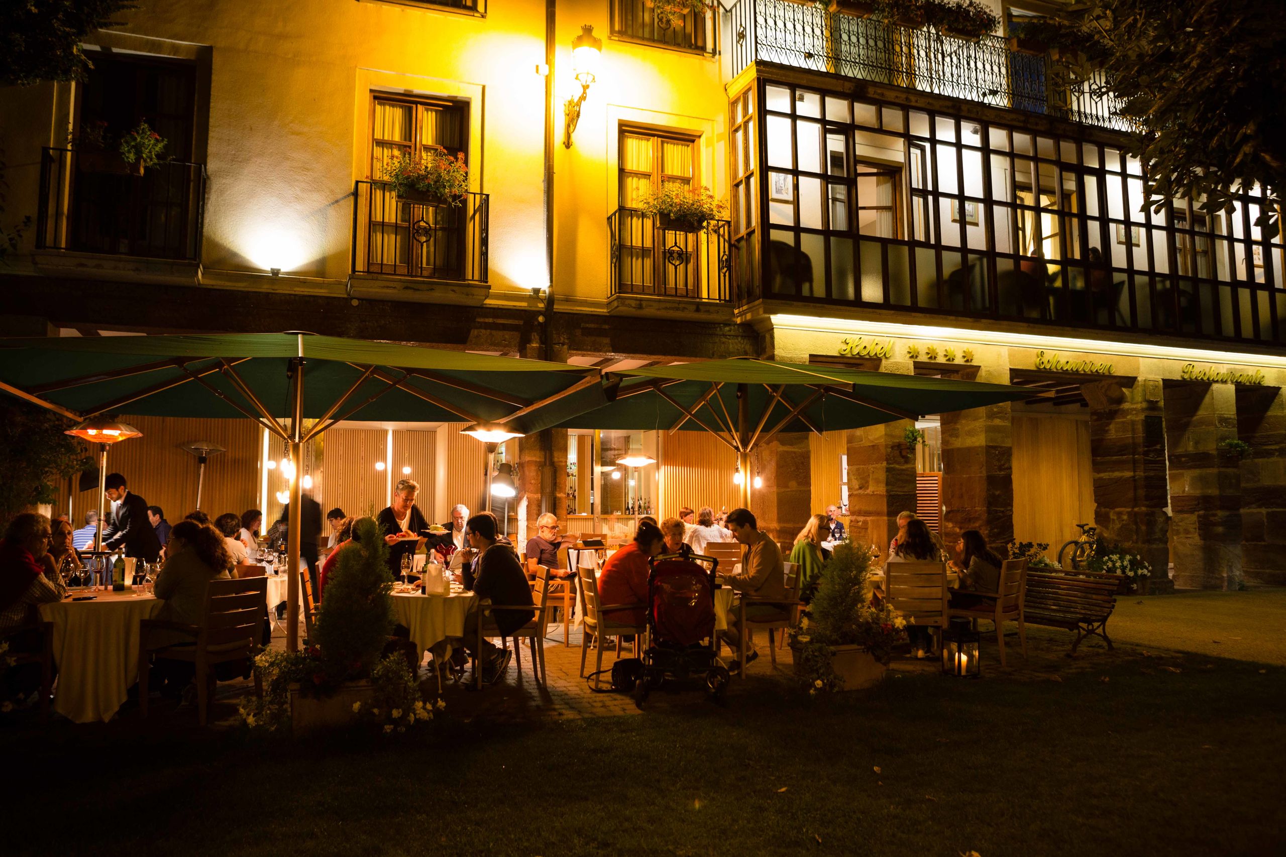 Echaurren, 125 años de un referente gastronómico - Chic