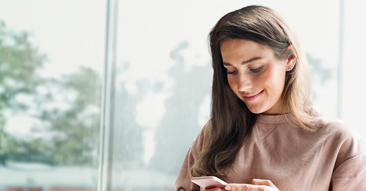 Las salas de chat frente a las redes sociales - Libertad Digital