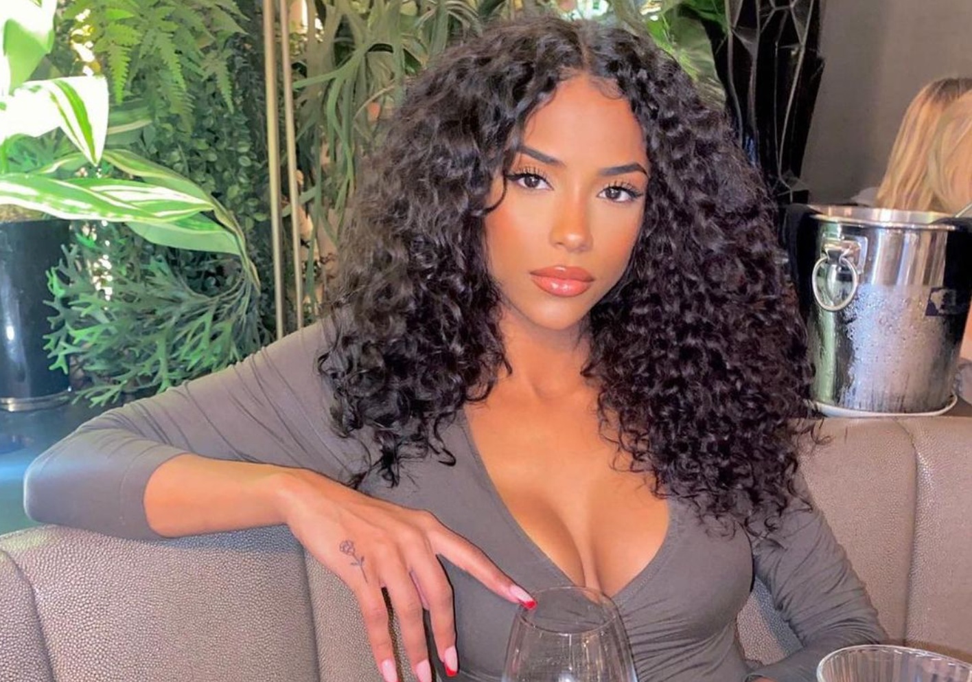 ¿Quién es Jeimy Báez, la tercera en discordia entre Carlo Costanzia y Alejandra Rubio? - Chic