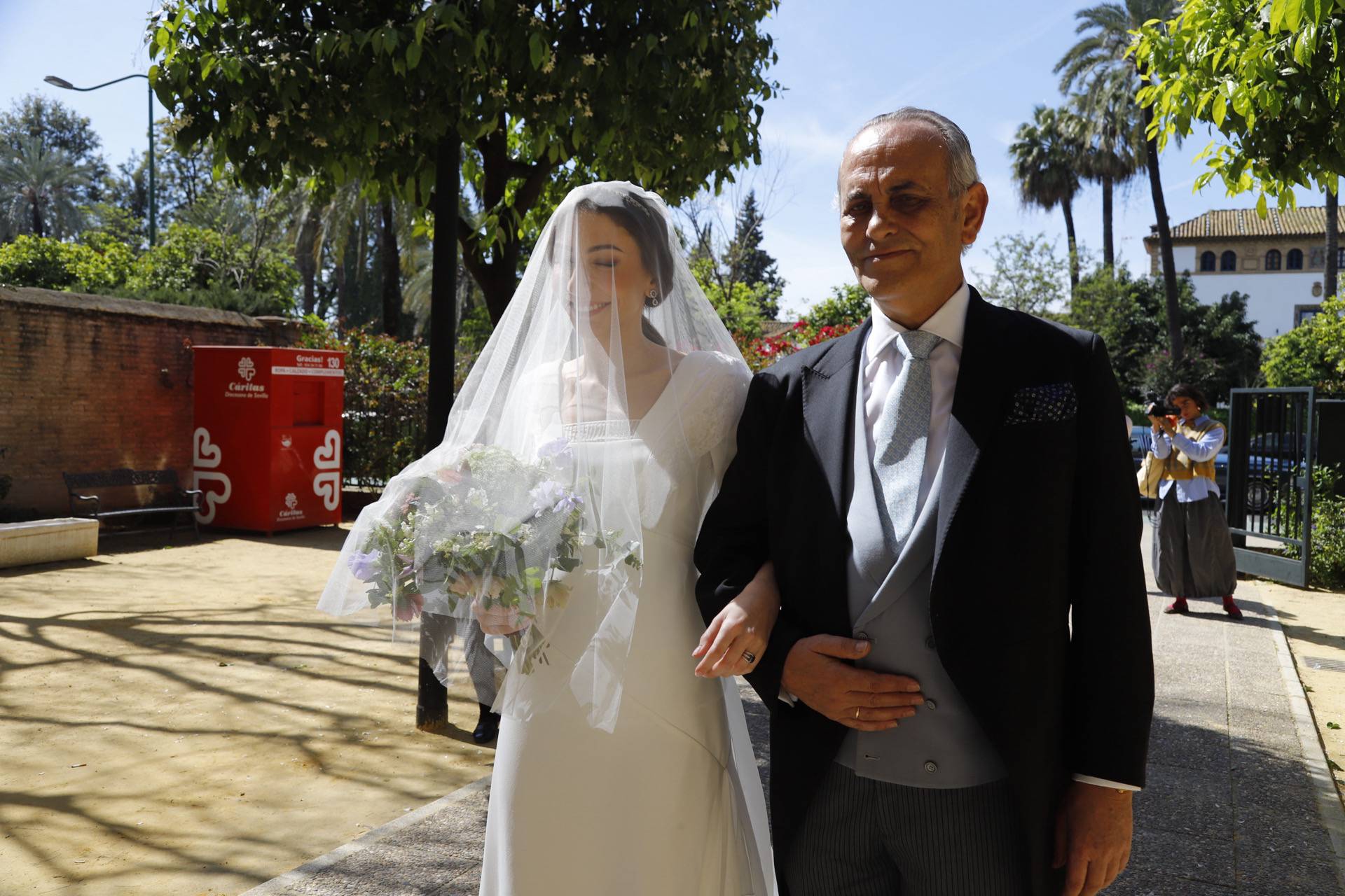 Derroche de elegancia en la boda de Javier Solís Benjumea, sobrino del ...