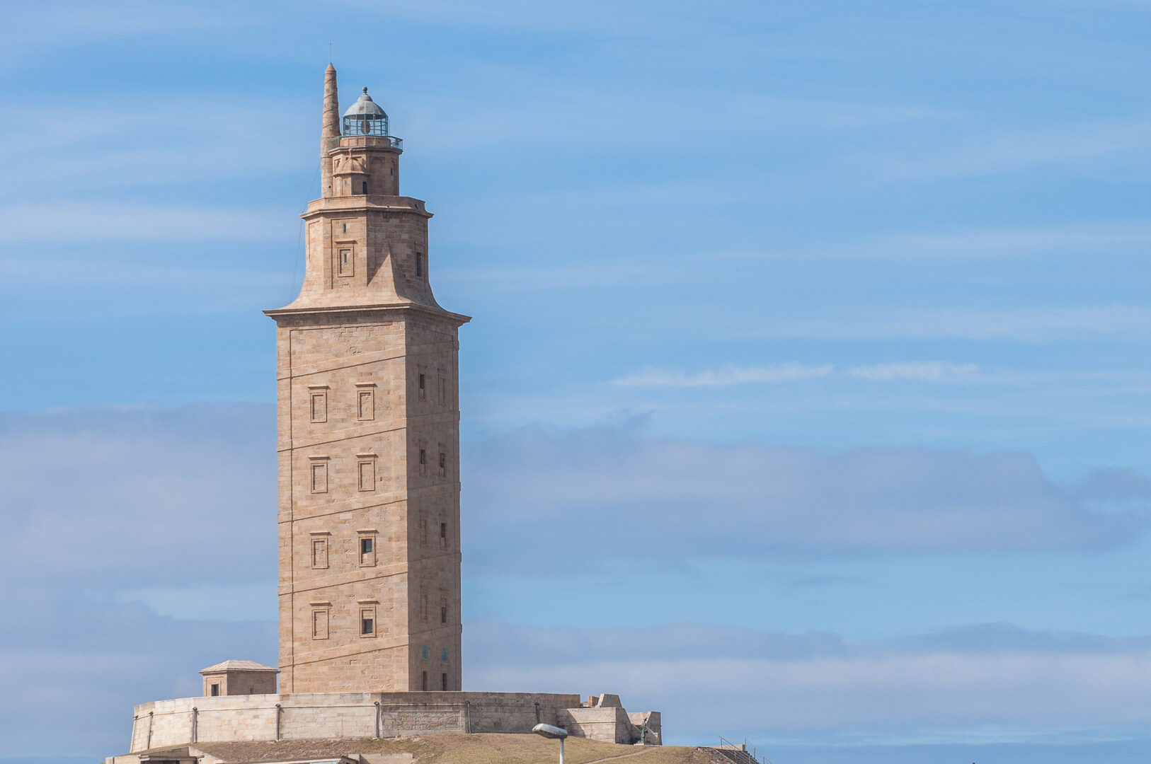 La Torre de Hércules declarada como espacio natural - esRadio