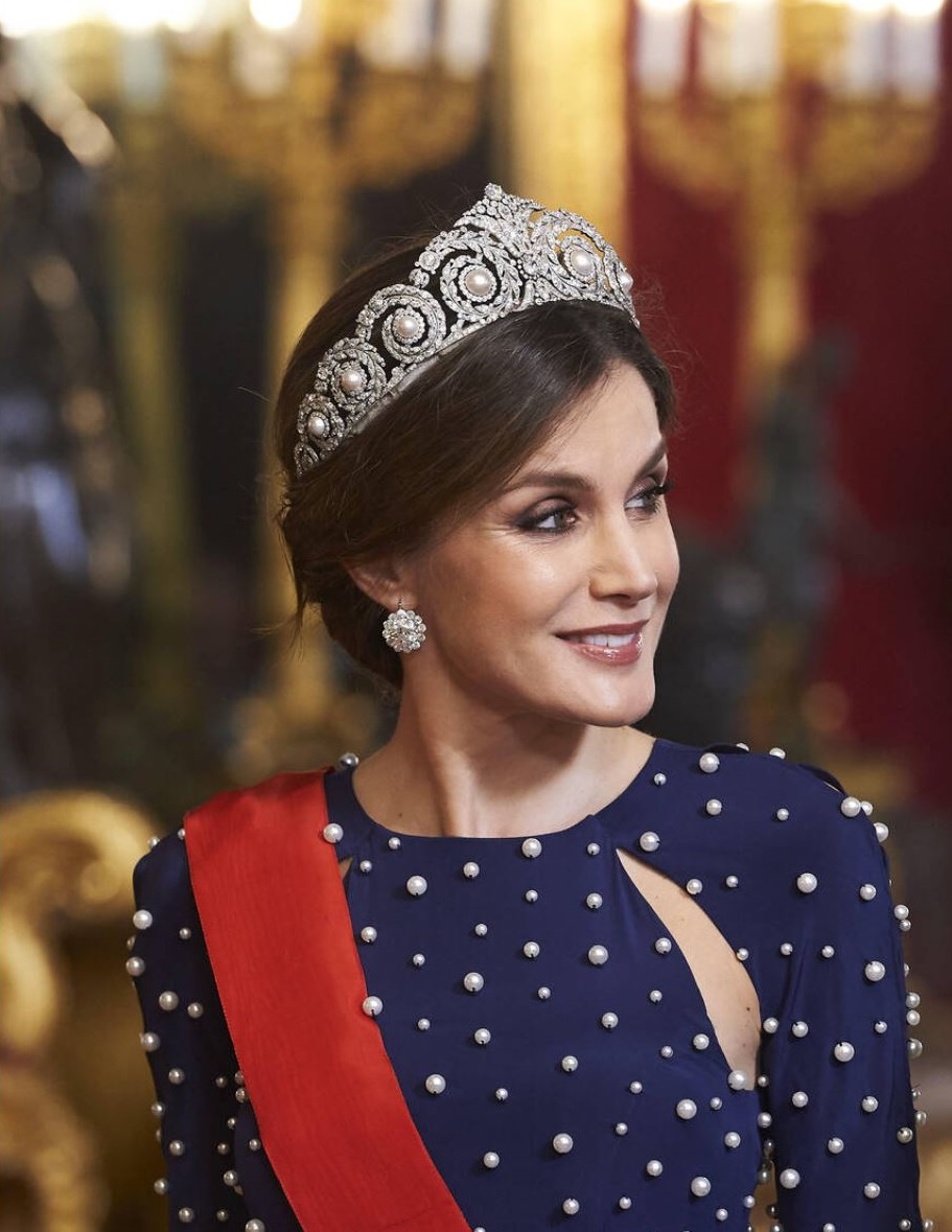Las ocho tiaras del joyero de la Casa Real que ya puede disfrutar ...