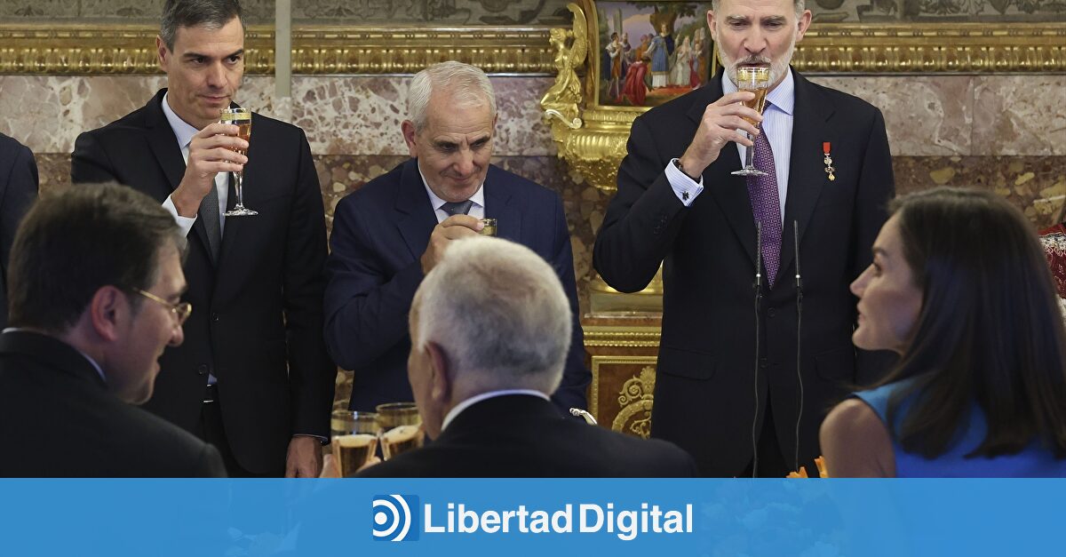 Sánchez contra el Rey: todos los desprecios que le ha hecho a Felipe VI ...