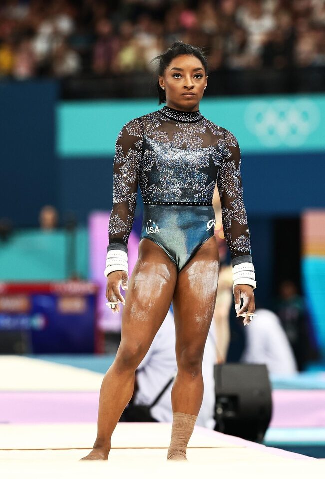 El espectacular maillot de Simone Biles con miles de cristales Swarovski - Chic