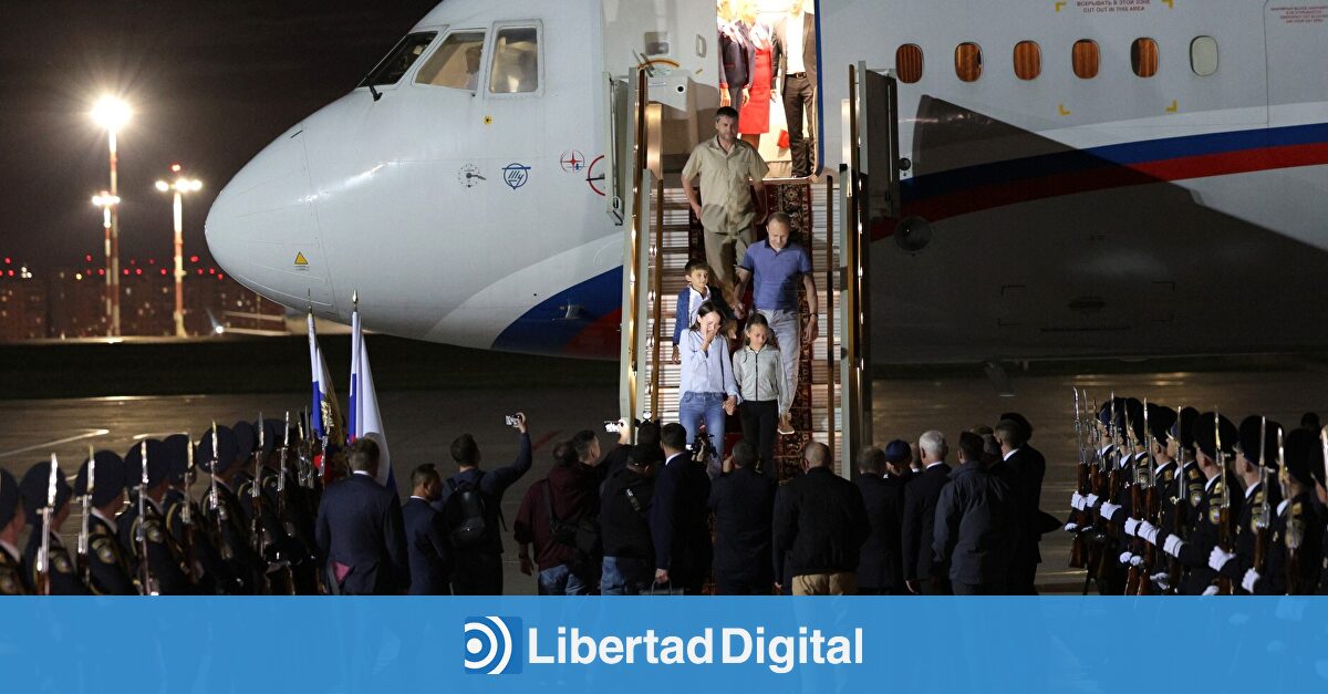 Putin recibe a los espías rusos, entre ellos al "periodista" Pablo ...
