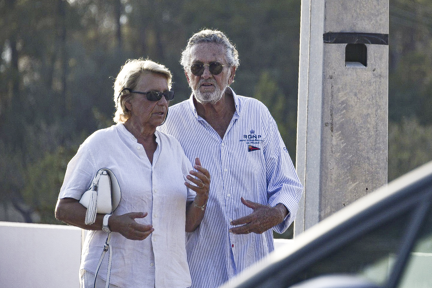 La reina Sofía, familiares y amigos despiden a Juan Gómez-Acebo - Chic