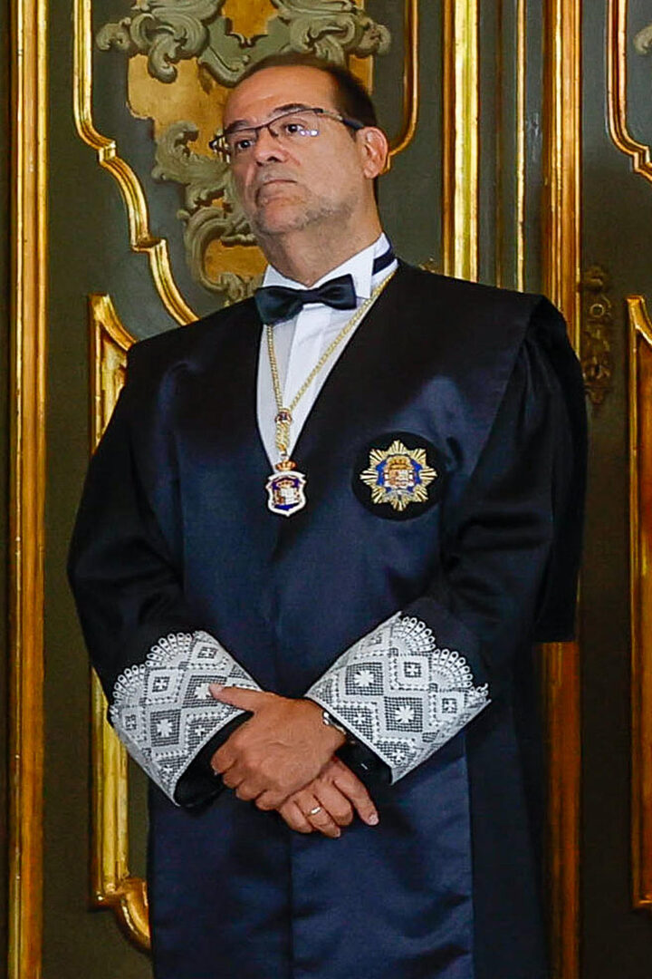 Dimitry Berberoff, vicepresidente del TS: zaragozano e hijo de un ...