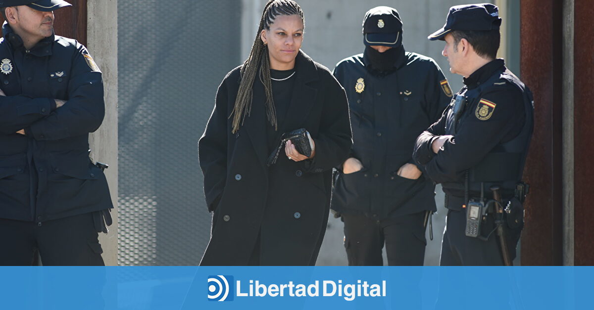 Ana Ecube, amiga de Jenni Hermoso, ha asegurado que Luque le insistió ...