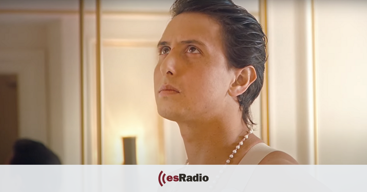 Por fin es viernes: Roca Rey y Robert Pattinson, protagonistas de las ...