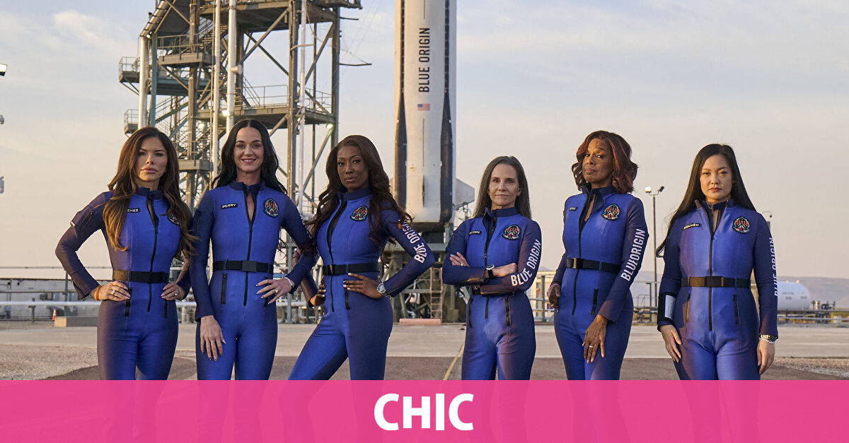 Disfrazadas (y divinas) para ir al espacio - Chic