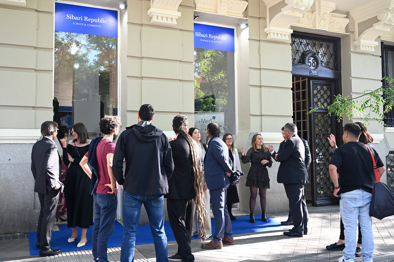 La farmacéutica española i+Med sigue expandiéndose con la inauguración de su delegación en ...