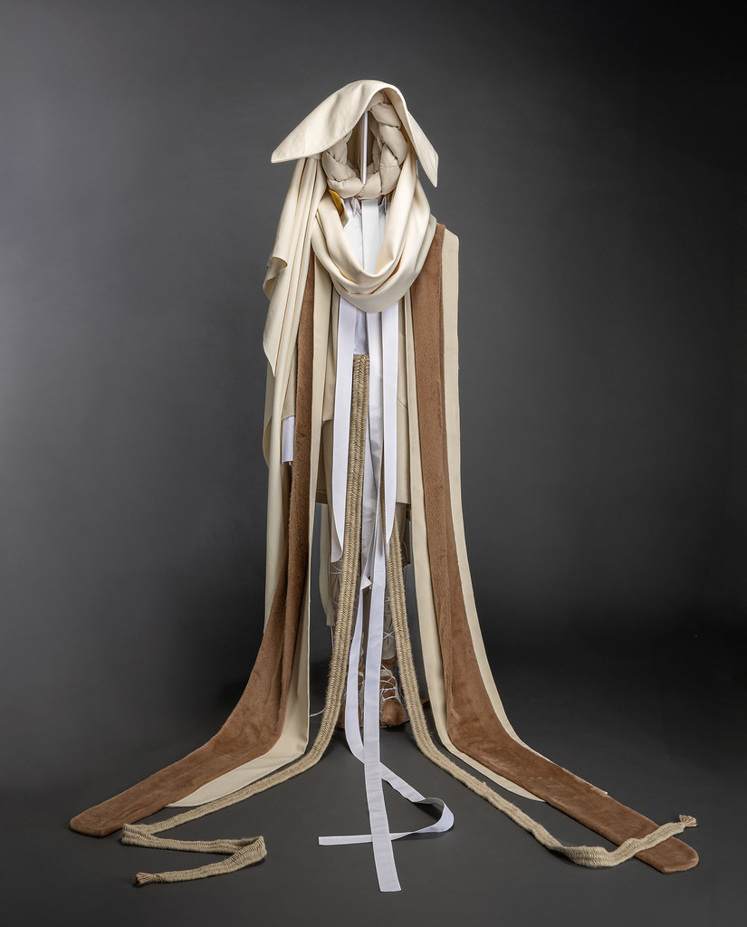 El Museo del Traje vuelve a sus 'Raíces' rescatando la mejor ...