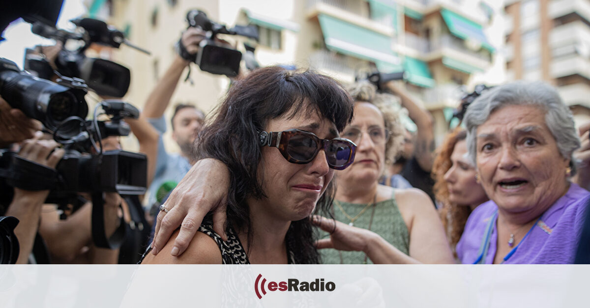 Candice patton leaked nude connecting with this provider