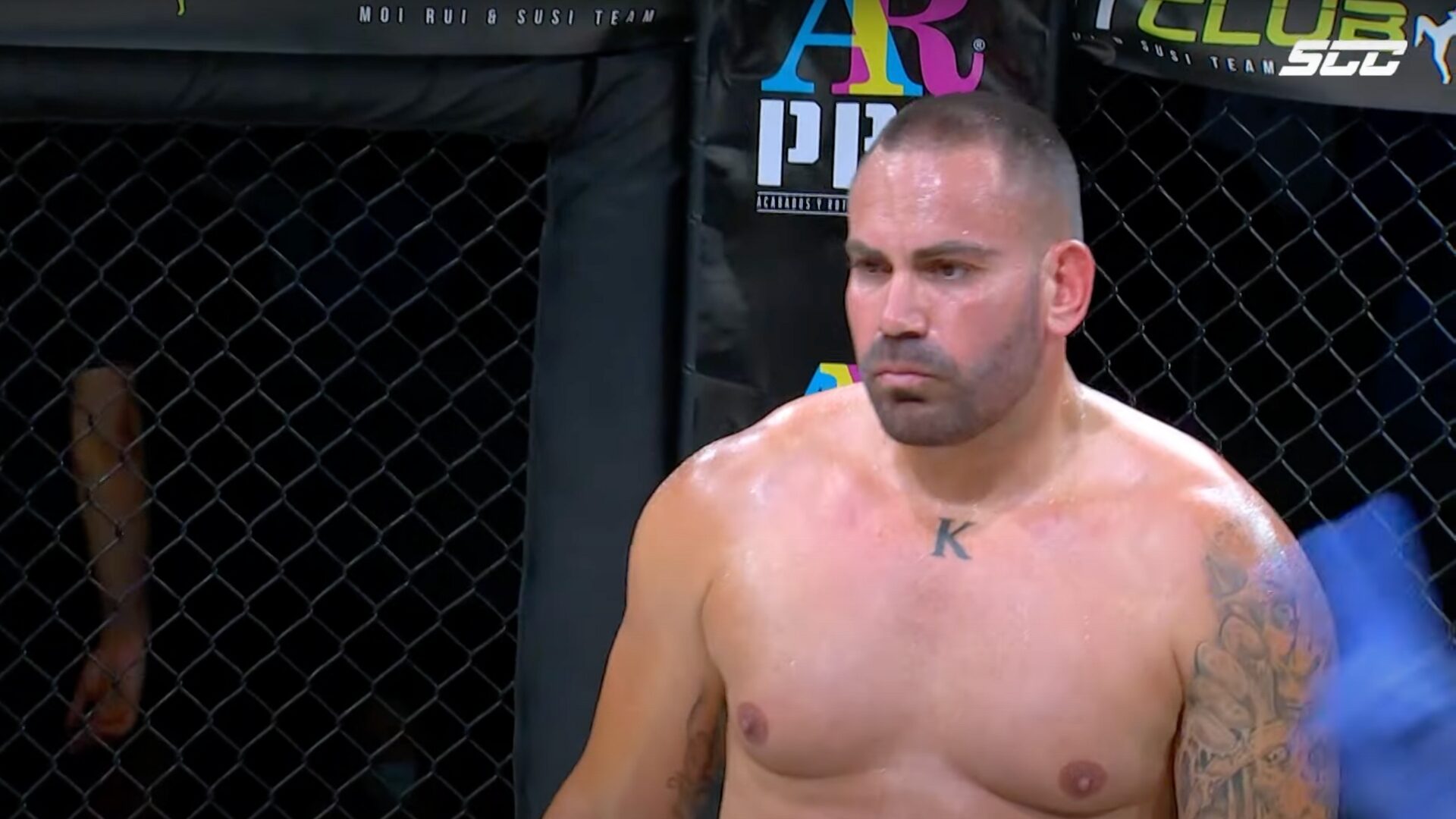 Un luchador de 'kick boxing' y un portero de discoteca matan a golpes a ...